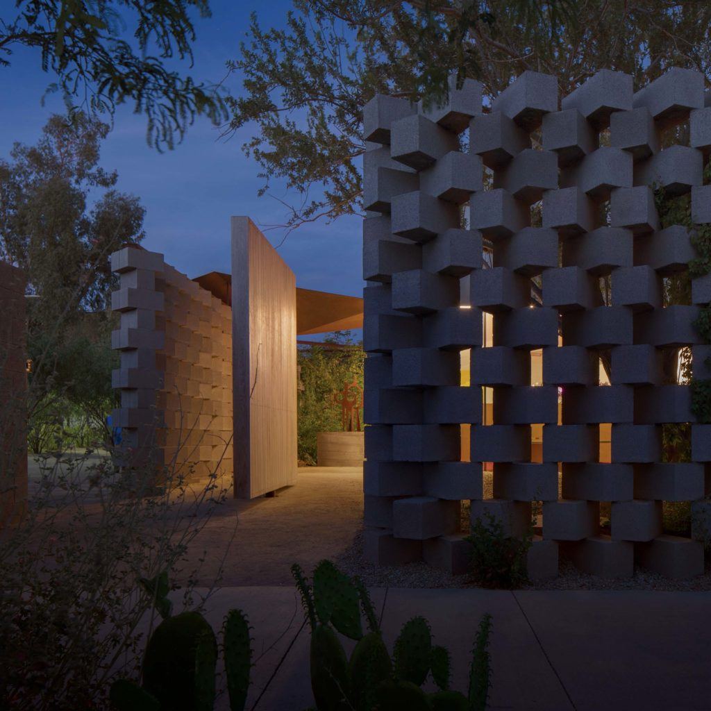 NAI Horizon Corporate Office Building - Jones Studio Inc