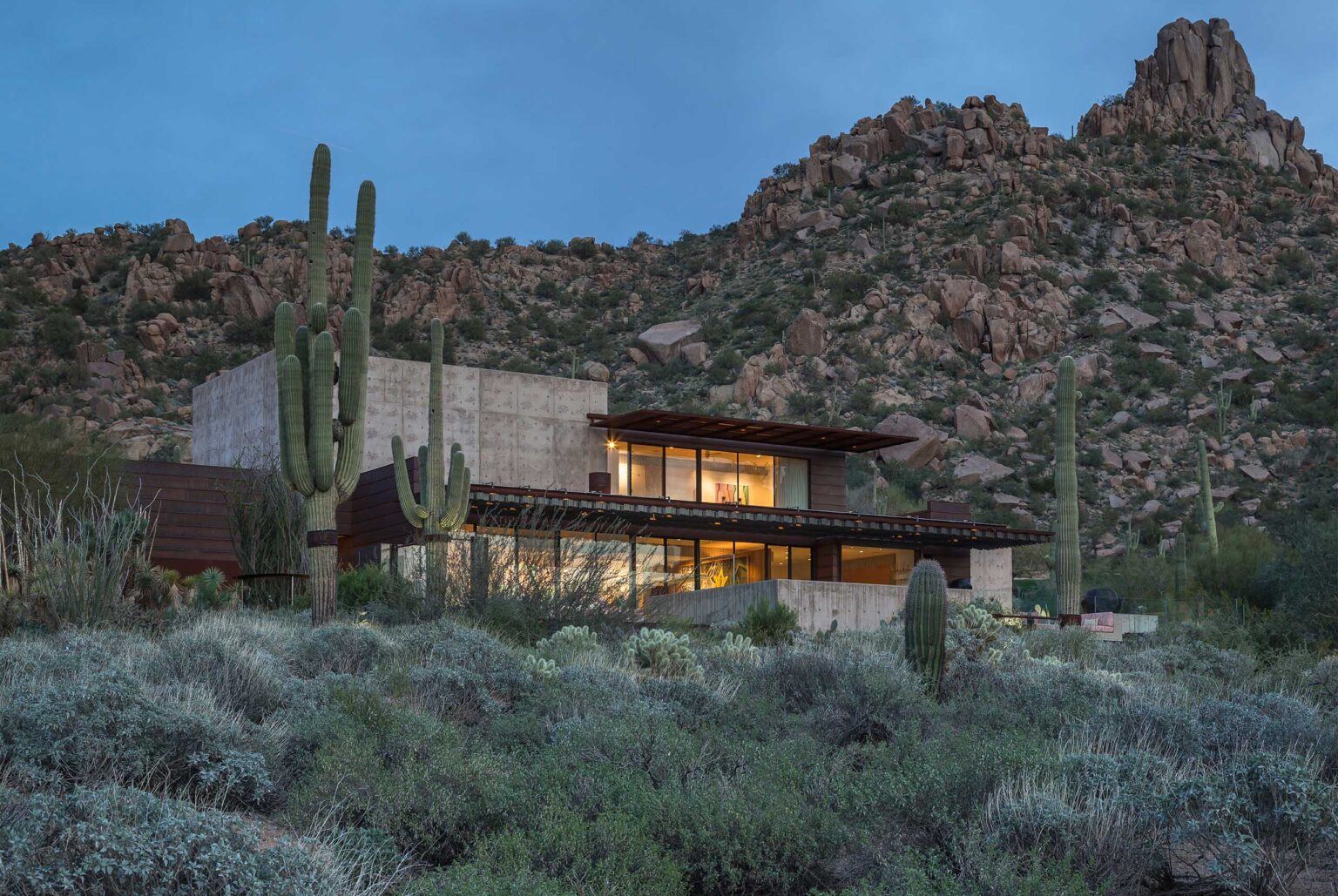 Logan Residence - Jones Studio Inc