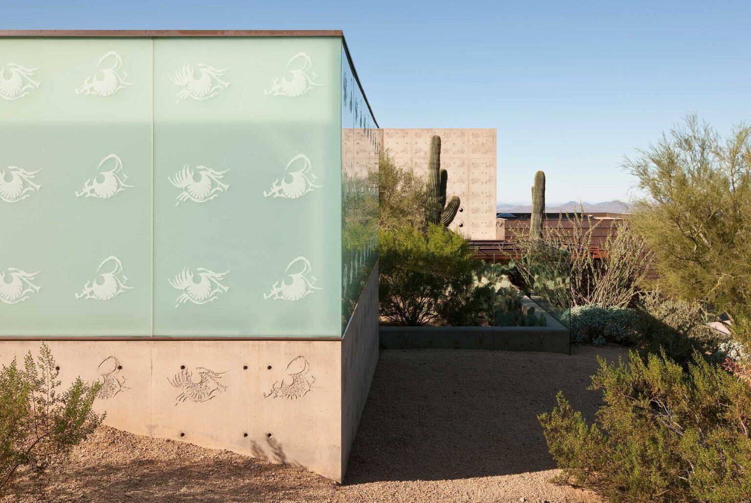 Logan Residence - Jones Studio Inc