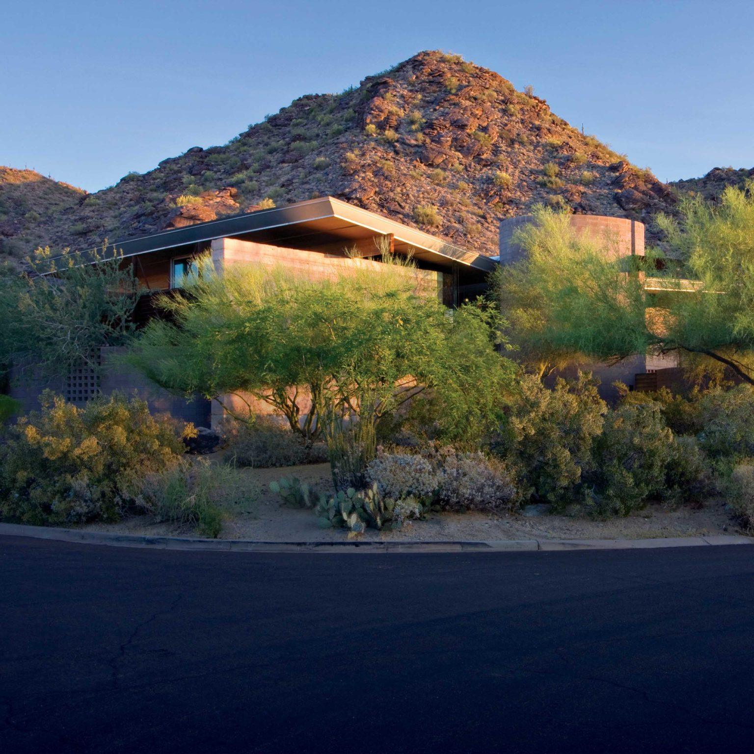 Scorpion House - Jones Studio Inc